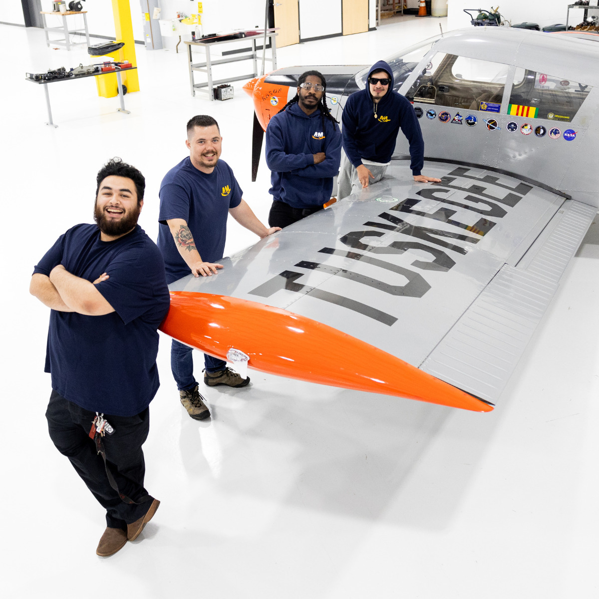 How Much Do Aircraft Mechanics Make