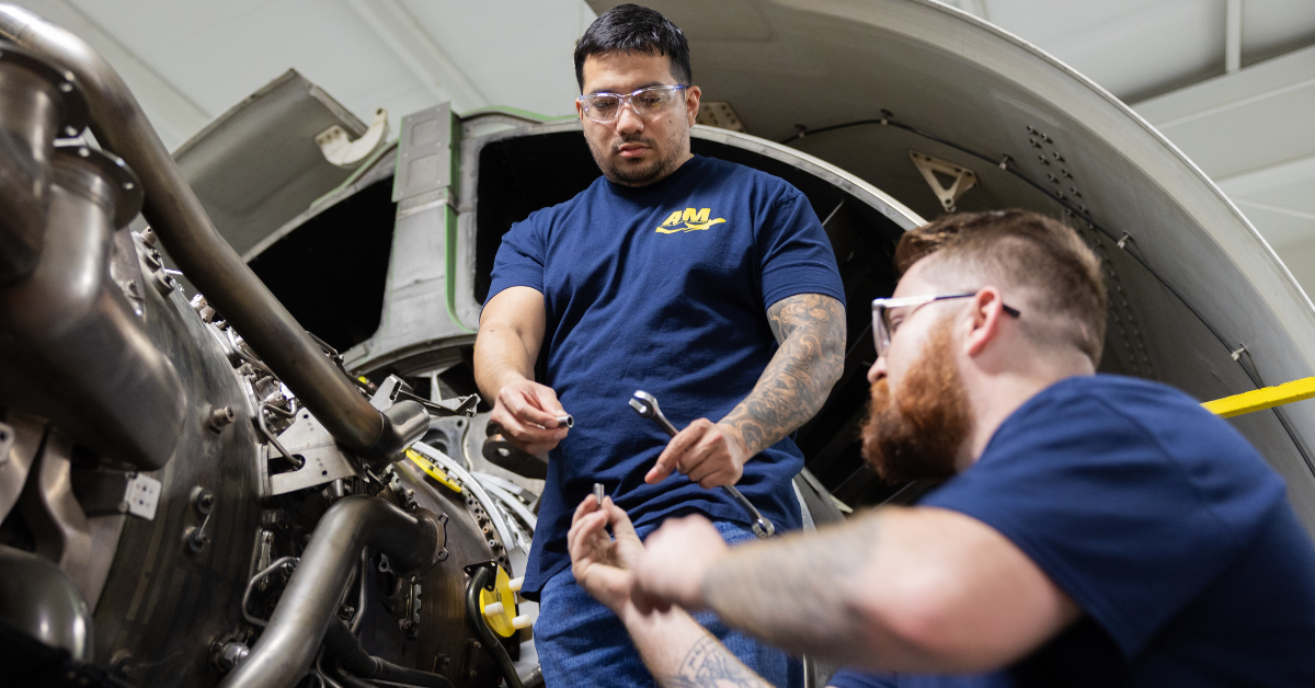 Aircraft Mechanics and Security Clearance Requirements